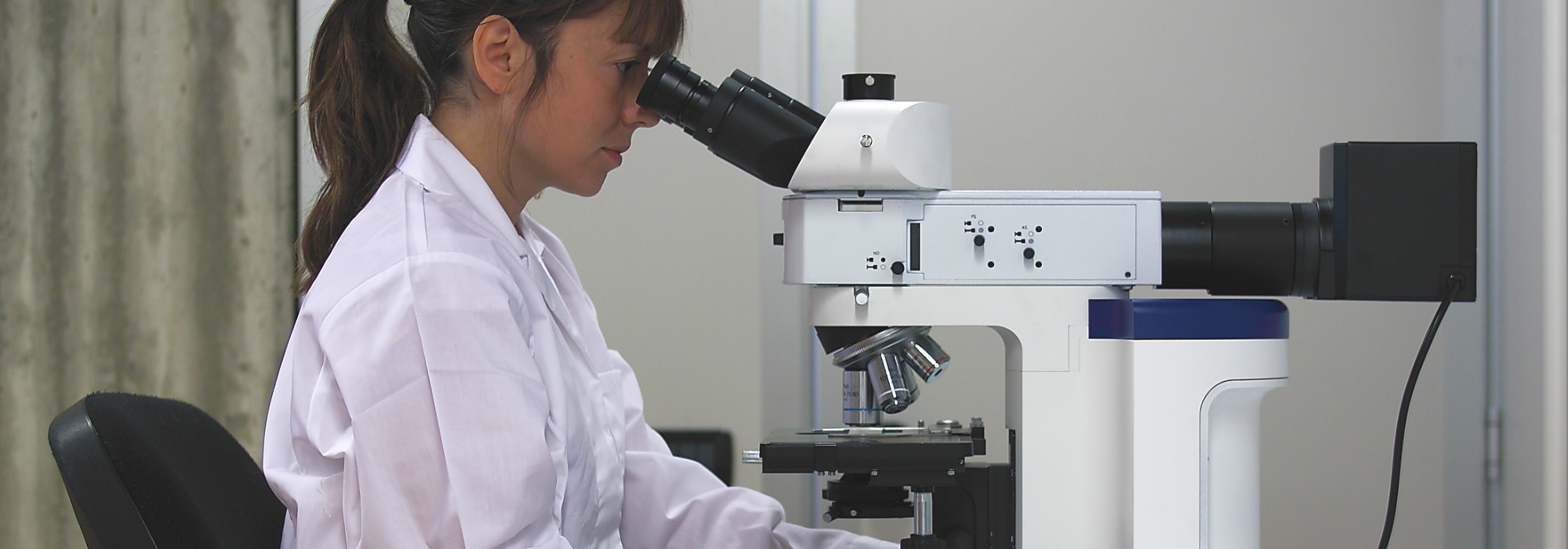 OP_LAB_B1000_FONDO – OPTIKASCIENCE